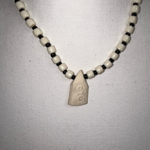 Vintage | Jewelry | Vintage Hand Carved Bone Beaded Native American ...